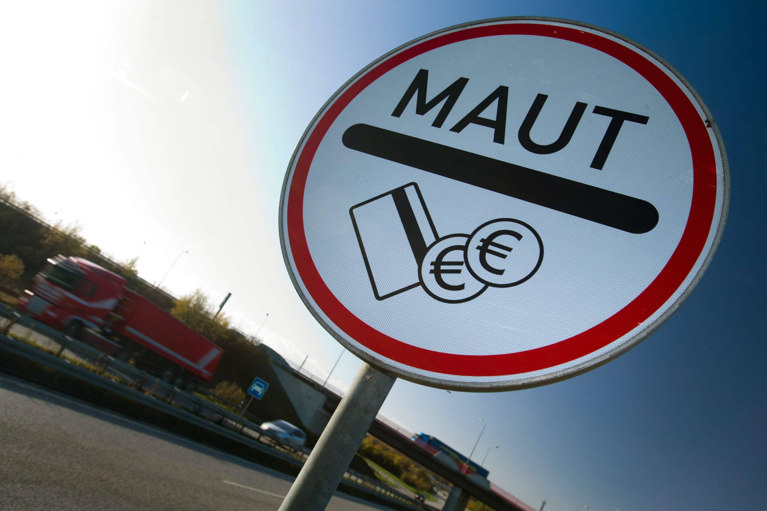 Pkw-Maut könnte für Landstraßen entfallen - dhz.net