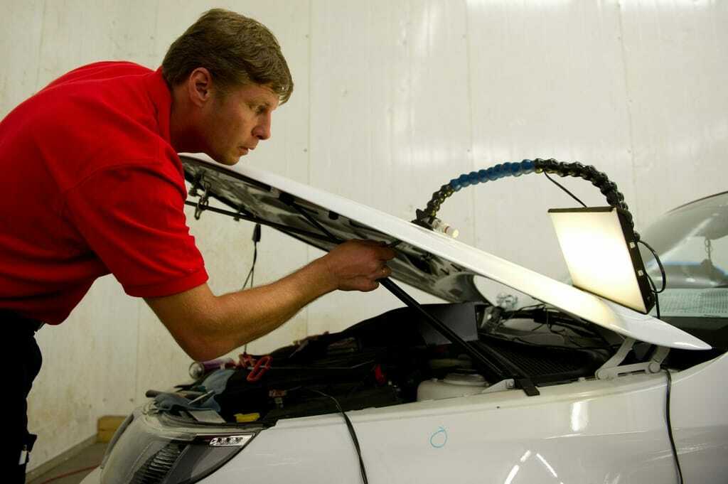 Smart-Repair: Dellendoktor profitiert von Blech- und Hagelschäden - dhz.net