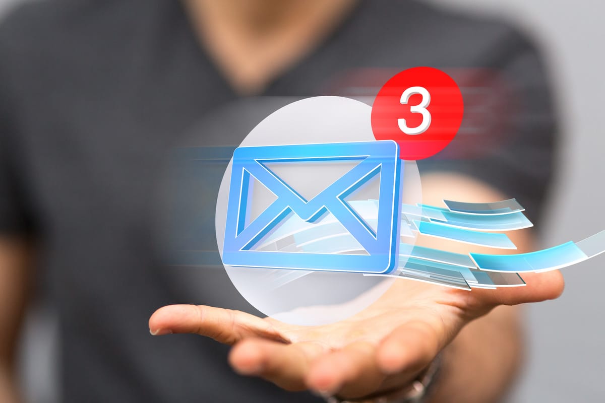 Der beste Zeitpunkt E-Mails zu verschicken - dhz.net