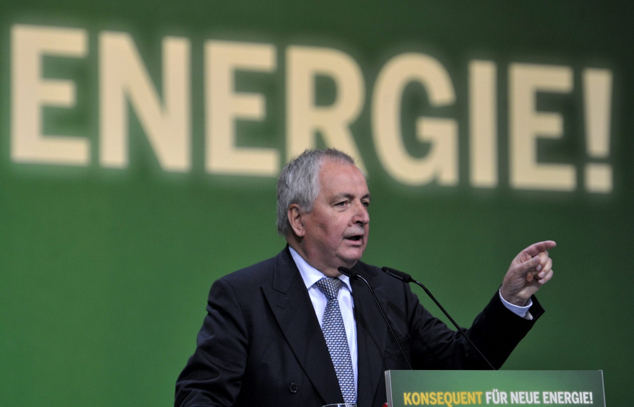 Töpfer: "Mit der Energiewende hapert es" - dhz.net