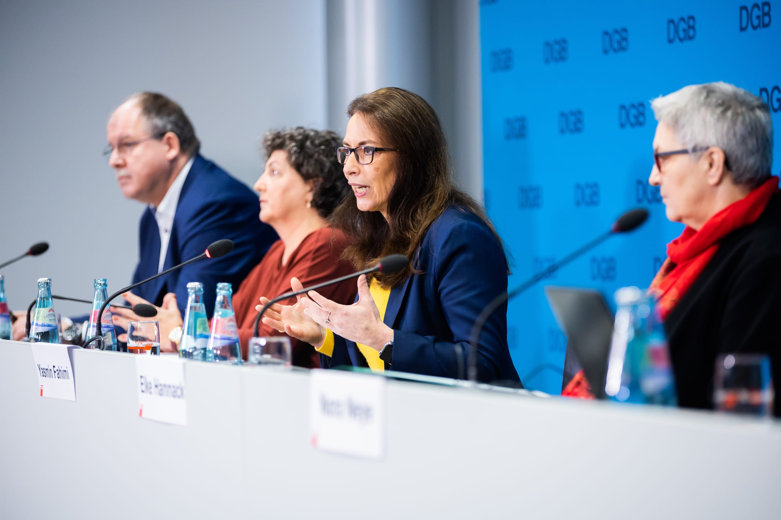 DGB fordert mehr Einsatz für Standort Deutschland - dhz.net