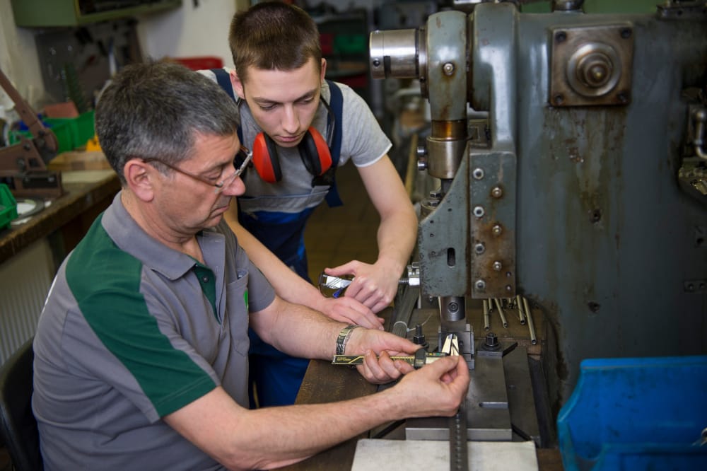 Ausbilden mit Konzept: Der Führungsstil entscheidet - dhz.net