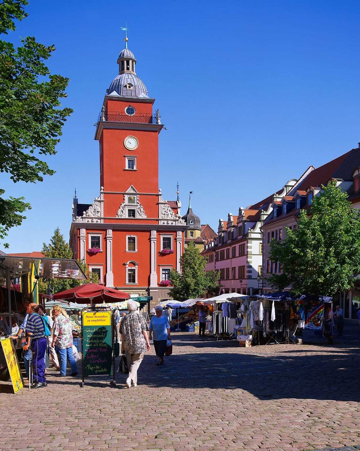 Viraler Hit: Lange Warteschlange für Metzgerei in Gotha - dhz.net