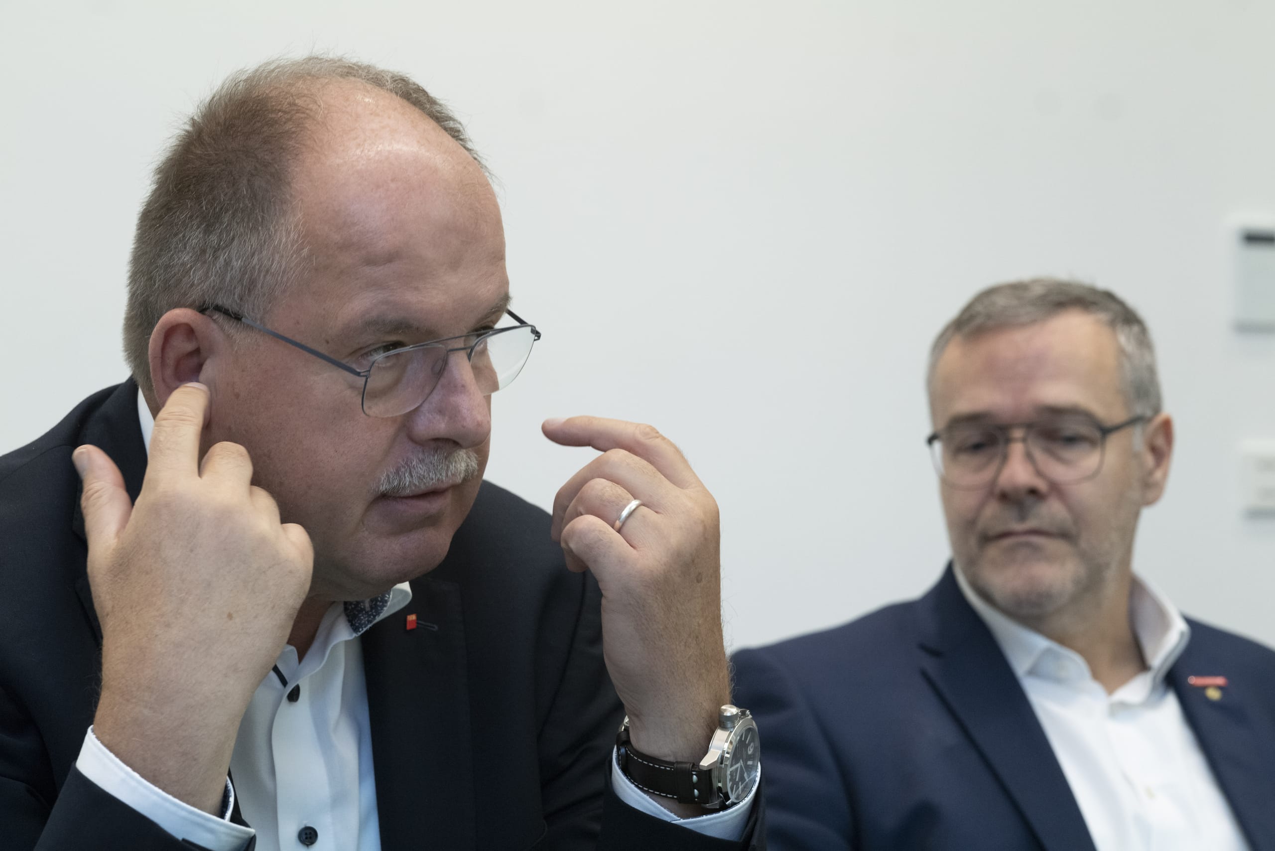 Gewerkschaft mahnt engeren Austausch mit Arbeitgebern an - dhz.net