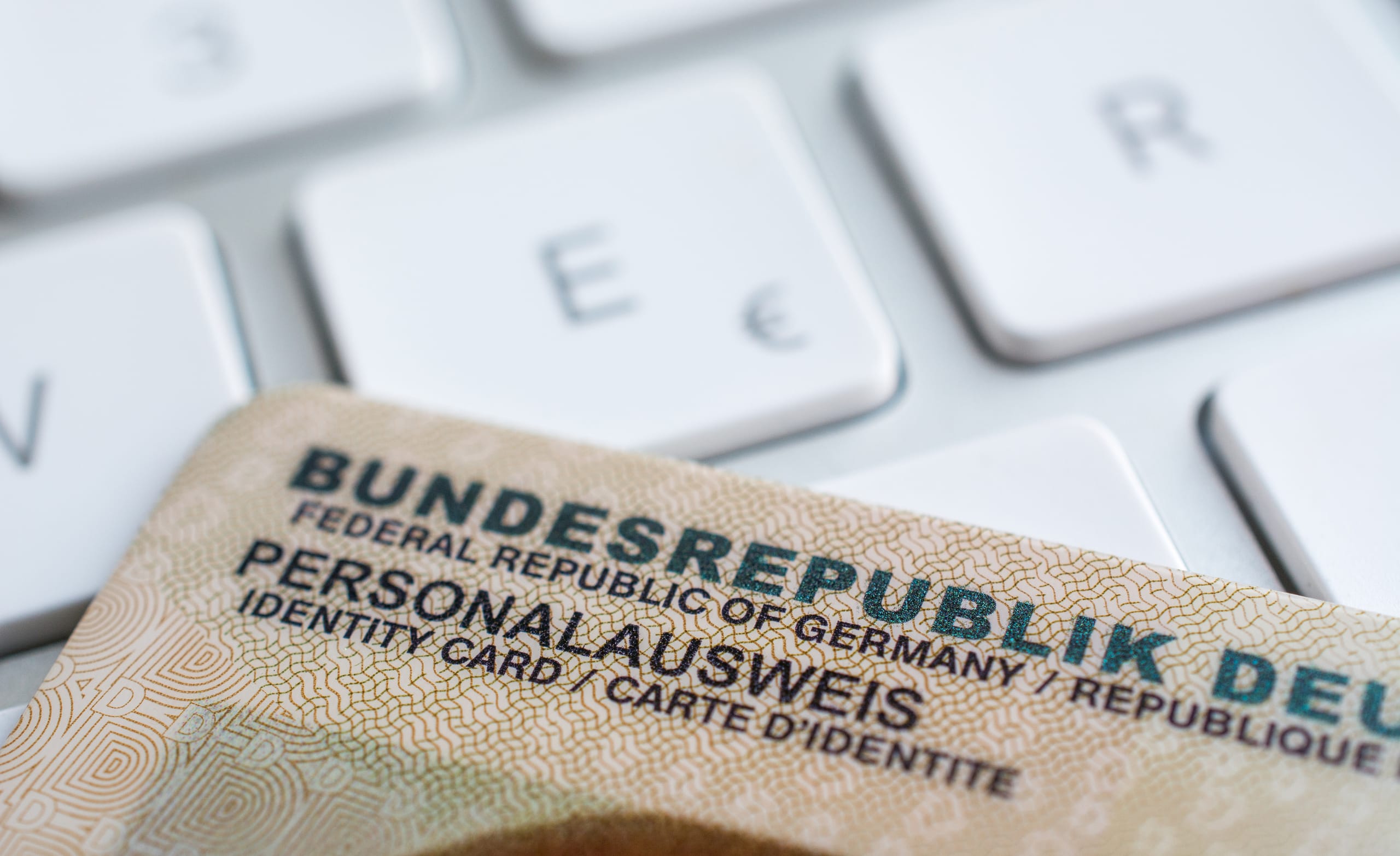 Ohne Bund-ID keine E-Auto-Förderung - dhz.net